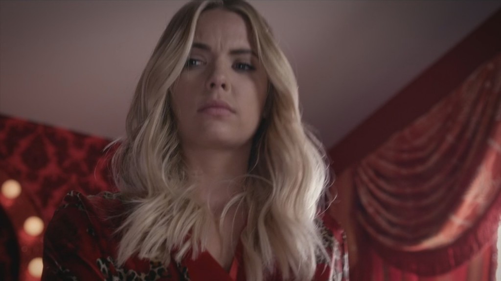 Pretty Little Liars Where Somebody Waits For Me Satin Screencaps ...