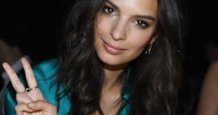 Emily Ratajkowski - Satiny.org