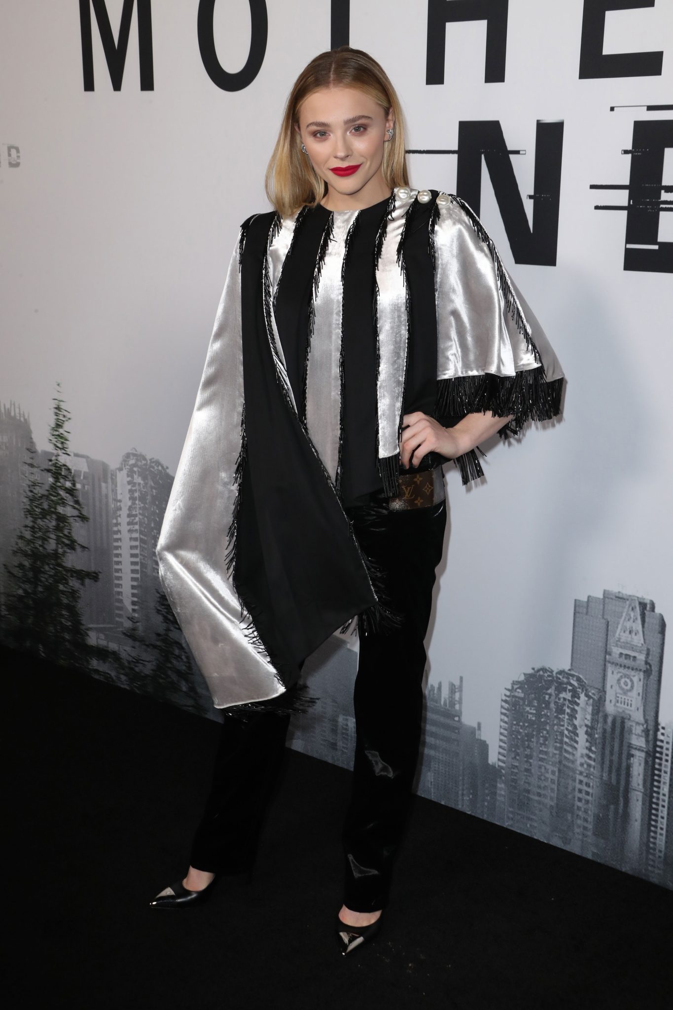 Chloë Grace Moretz Mother/Android Premiere - Satiny.org