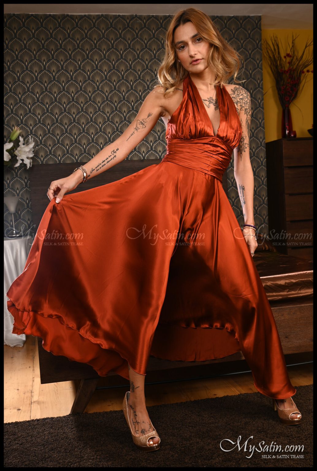 Satiny - Phenomenal satin and silk