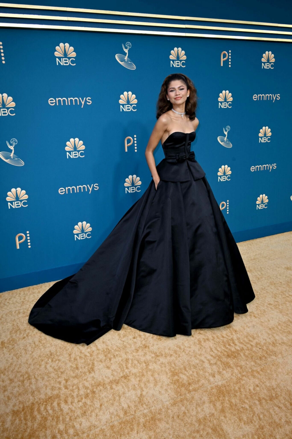 Zendaya 74th Primetime Emmy Awards - Satiny.org Zendaya 74th Primetime Emmy Awards - Satiny.org