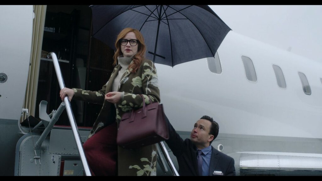 Inventing Anna A Wolf In Chic Clothing Screencaps - Satiny.org